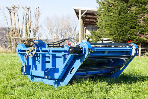 Single Bale Feeders - Mcintosh